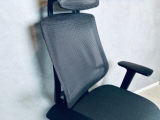 FLEXISPOTのオフィスチェア C2 レビュー｜6万円台で体感できるエルゴノミクスチェアで快適な座り心地 | カラクリンカム | ガジェットとインテリアでデスク周りを整える