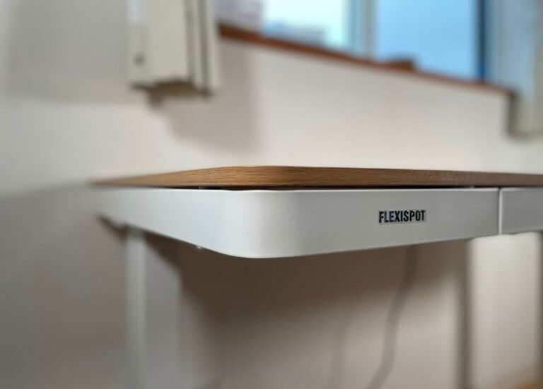 レビュー | FLEXISPOT EG/EW8 引き出しがついてより便利になったスタンディングデスク | カラクリンカム | ガジェットとインテリアでデスク周りを整える